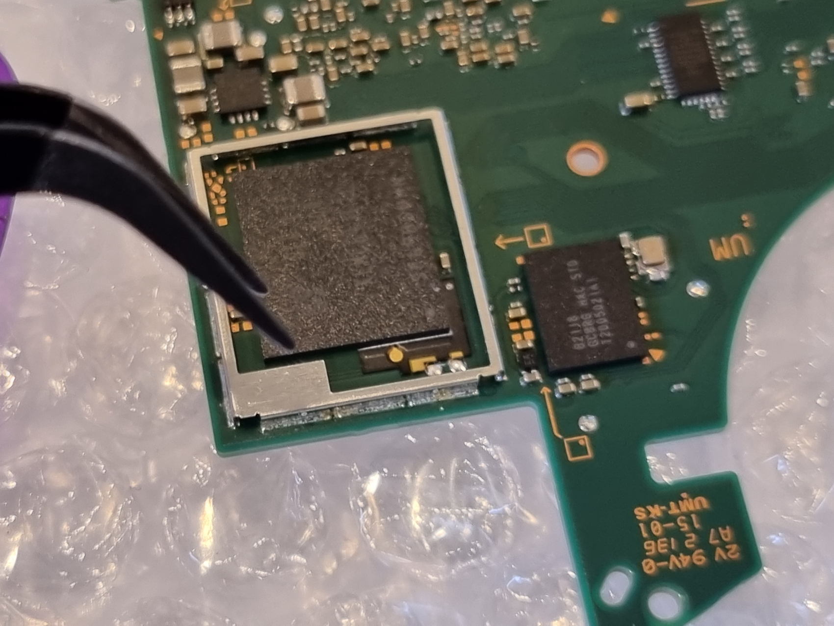 Nintendo Switch OLED Modding – Calvin Bui