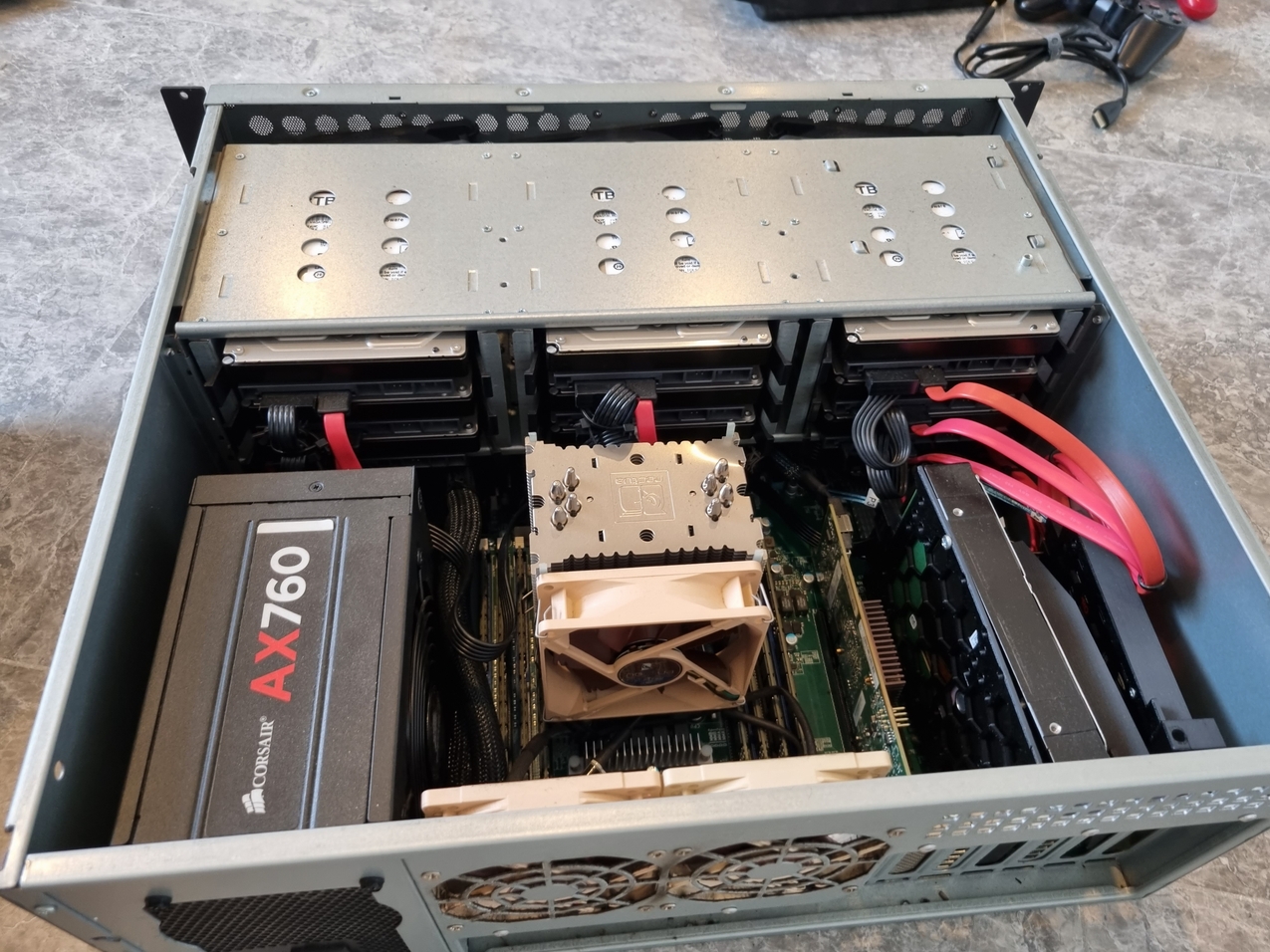 Fractal Design Meshify 2 XL Server Case – Calvin Bui